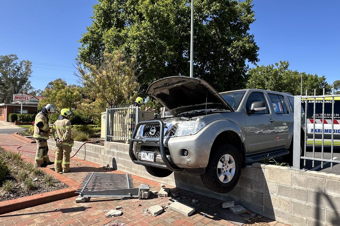 Man hospitalised after Aldi carpark crash