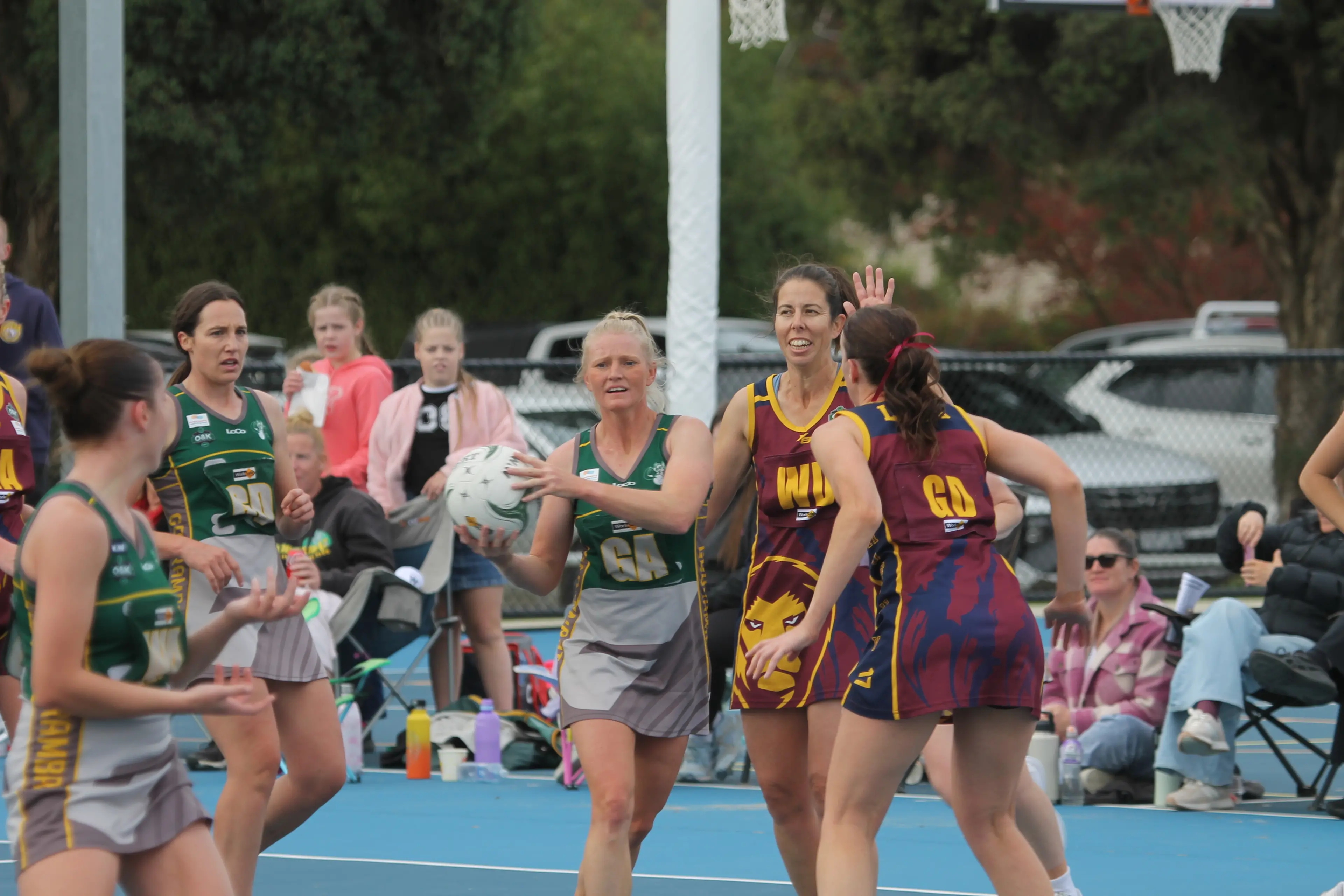 Defensive Bats eye major scalp in Greta